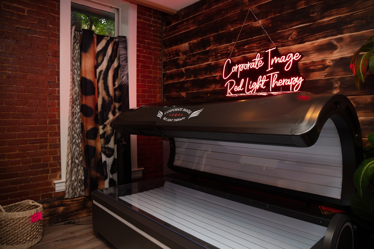 Downtown Roanoke barbershop launches new Red Light Therapy Bed | News/Talk 960-AM & FM-107.3 WFIR